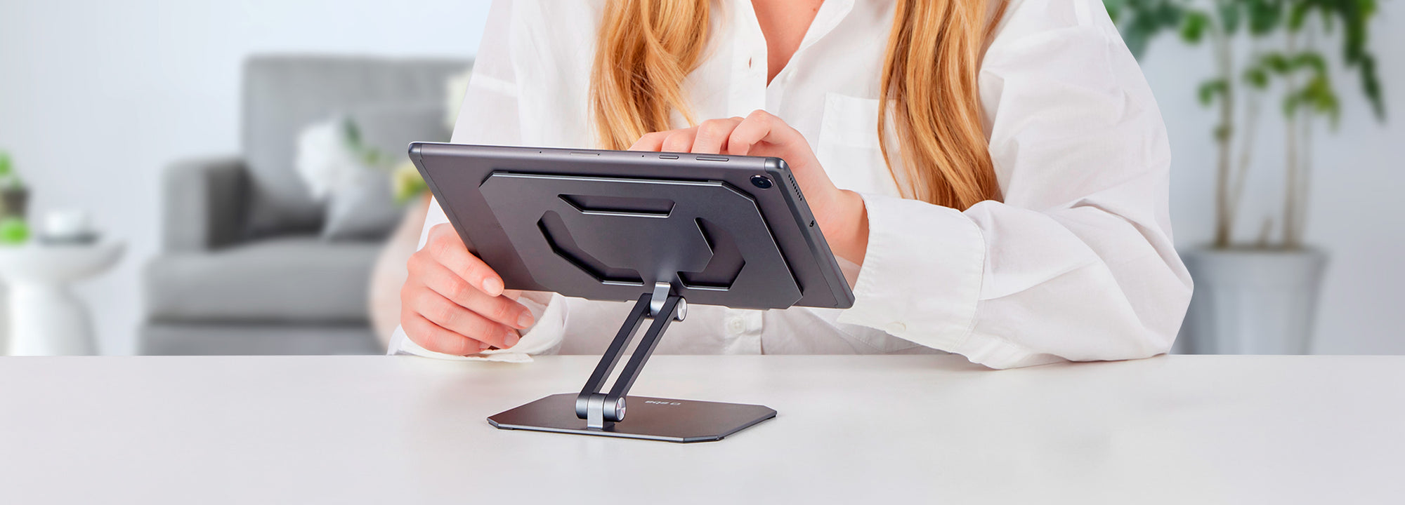 Table-top mobile phone and tablet holders | SBS